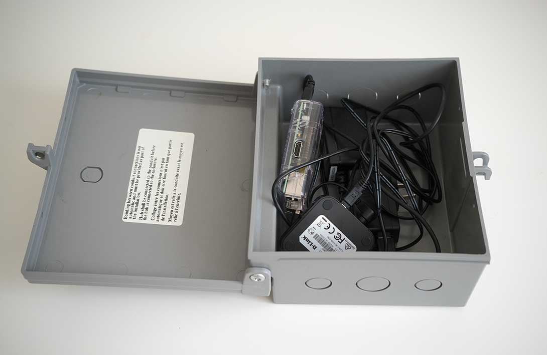 4 Proven Strategies for Fighting Video Wall RF Interference