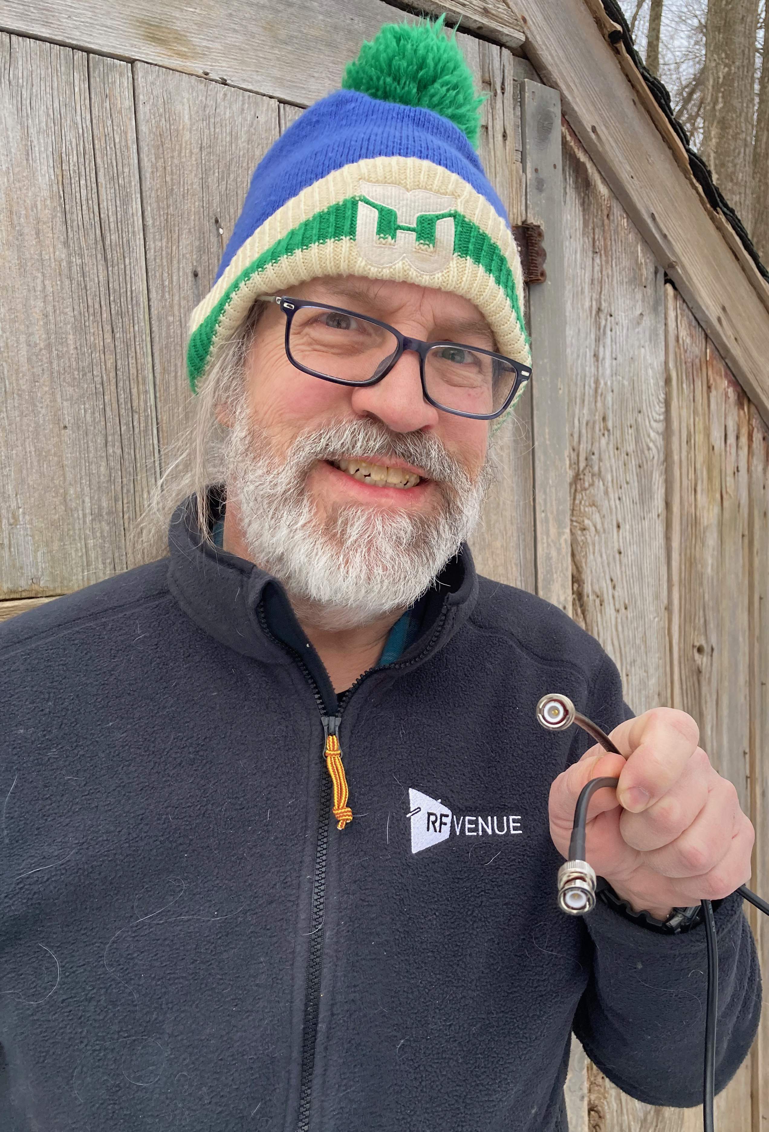 Introduction to the RF Explorer Pro Spectrum Analyzer